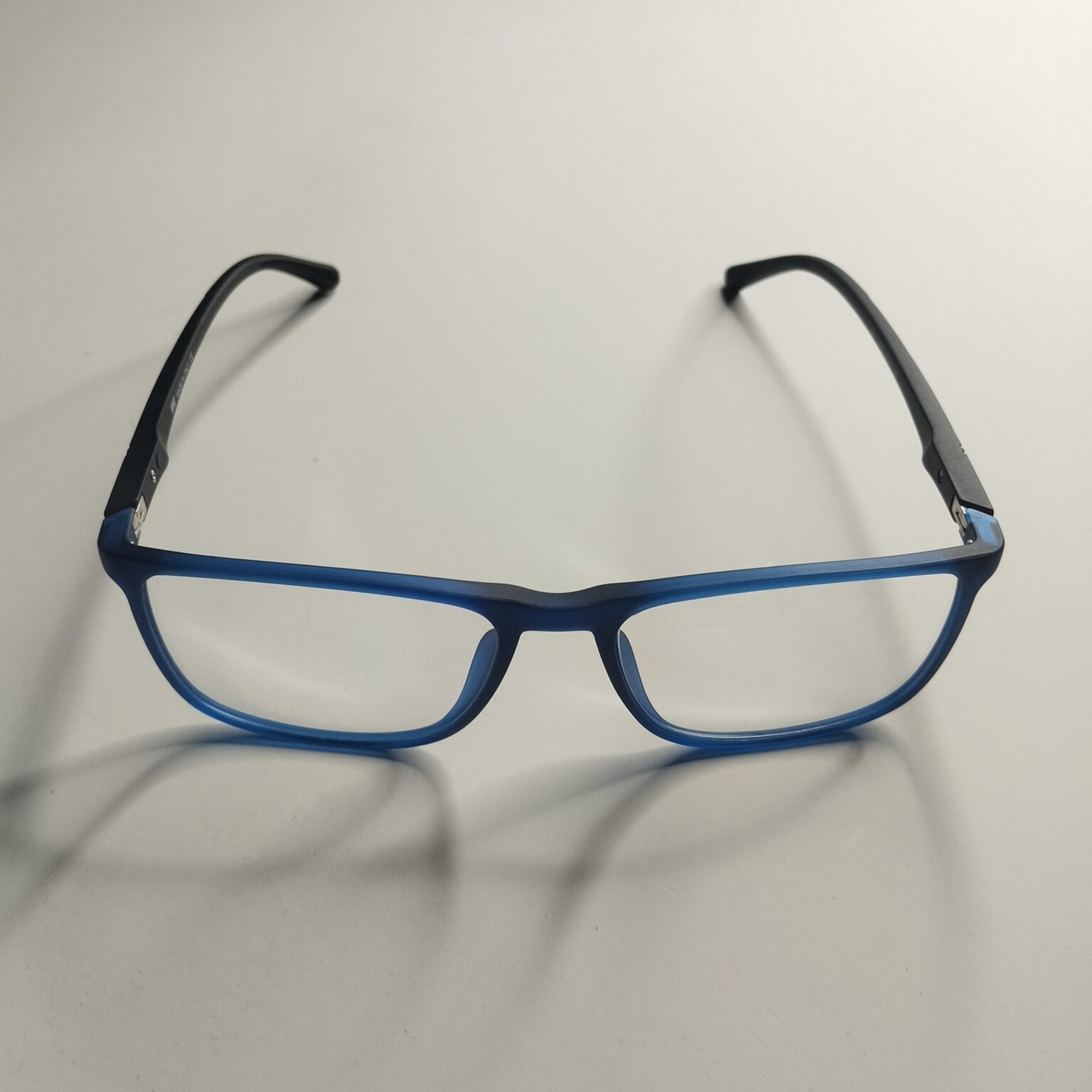 Carbon Fiber Square Shape Flaxible Eyeware Frame - New Pupil Optics